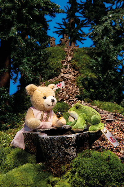 Steiff Frog Prince Set 006098 | Ashby Bears