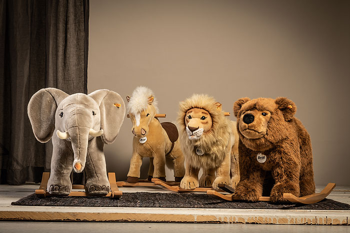 Steiff Rocking URS Bear 048920 | Ashby Bears UK