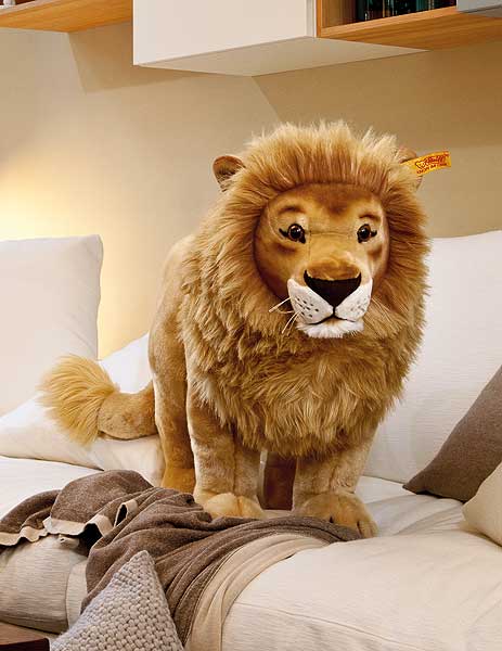 Steiff Studio 80cm Lion 502613